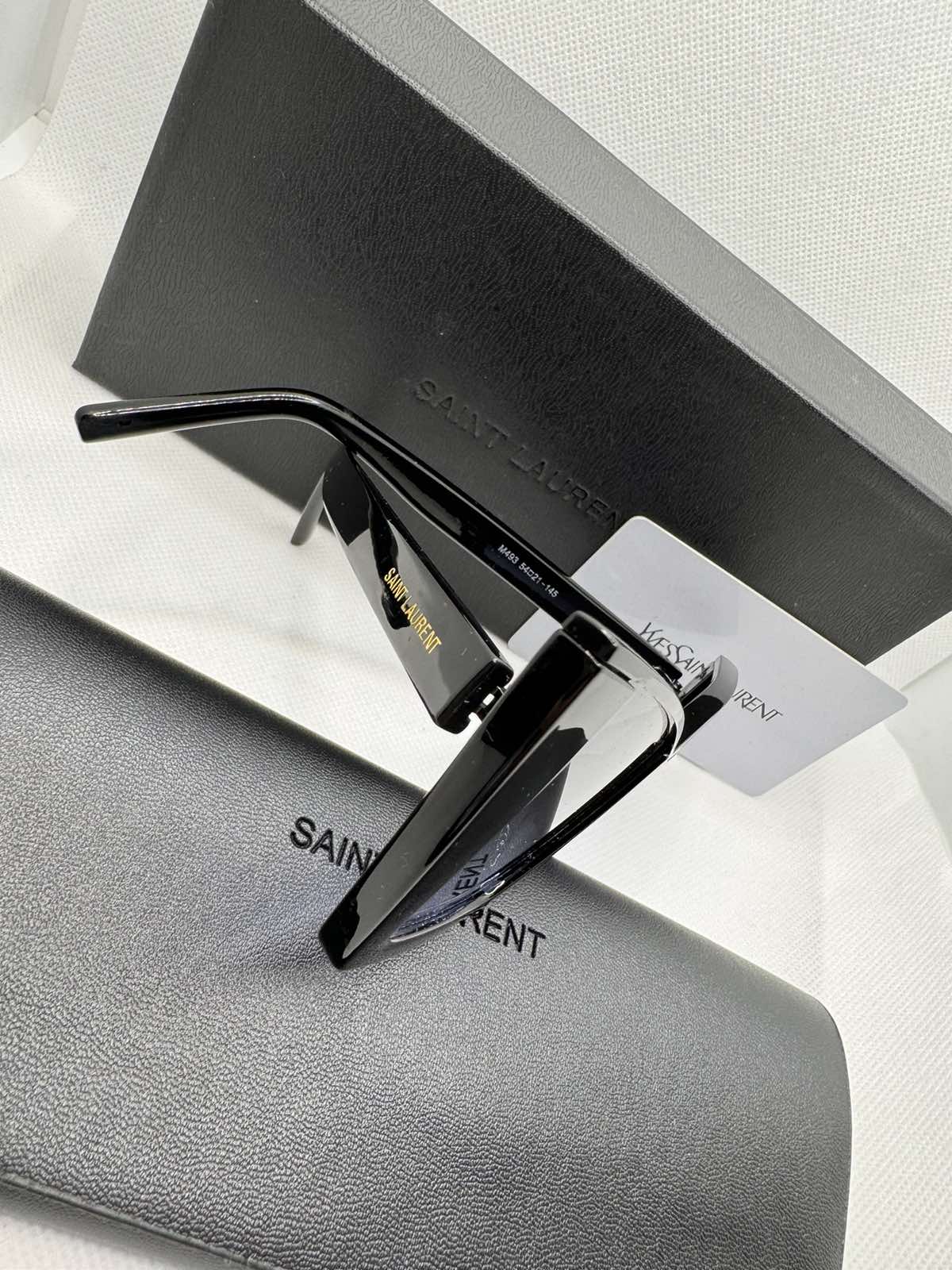 YSL sunglass no2 - Γυναικείες τσάντες και αξεσουάρ